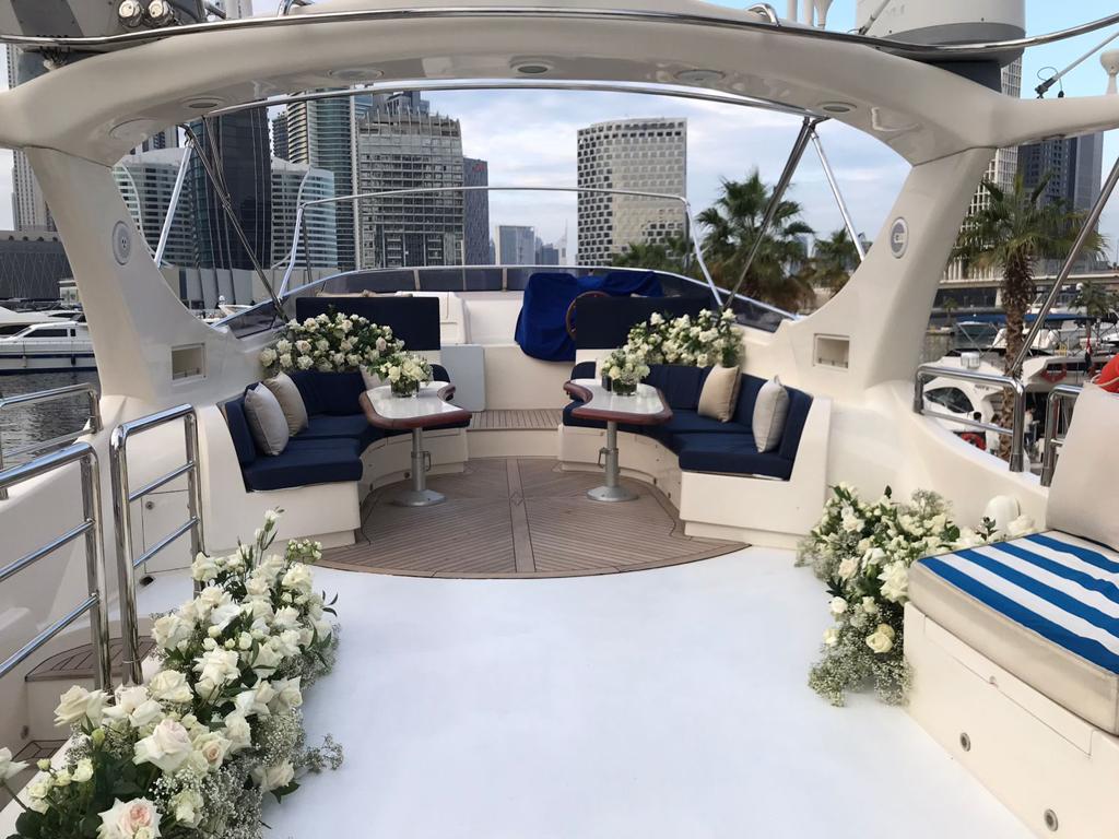 85ft Serdal - 85ft/26m Boat (Dubai) | 2023 Updated Prices | Bookanyboat