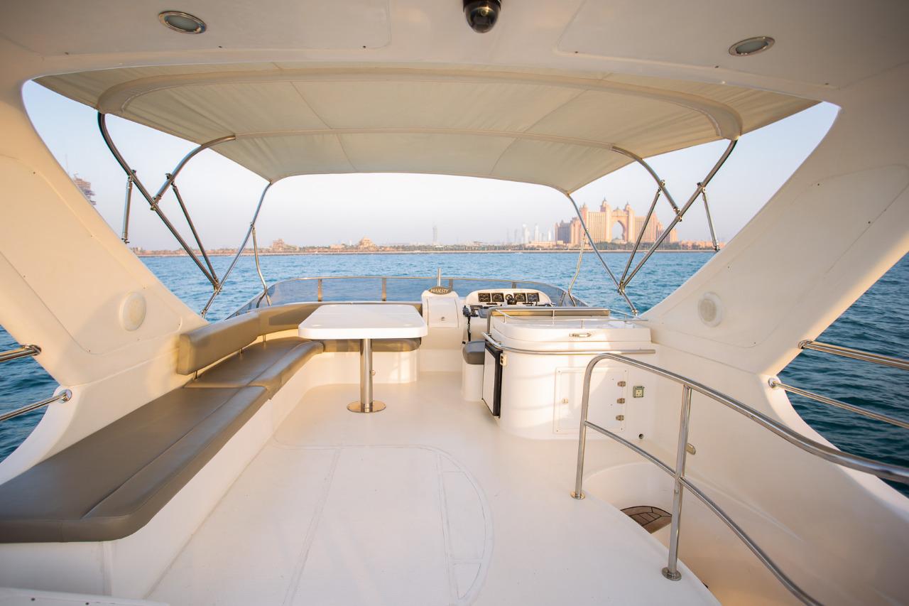 Majesty 66 - 66ft/20m Boat (Dubai) | 2022 Updated Prices, Reviews ...