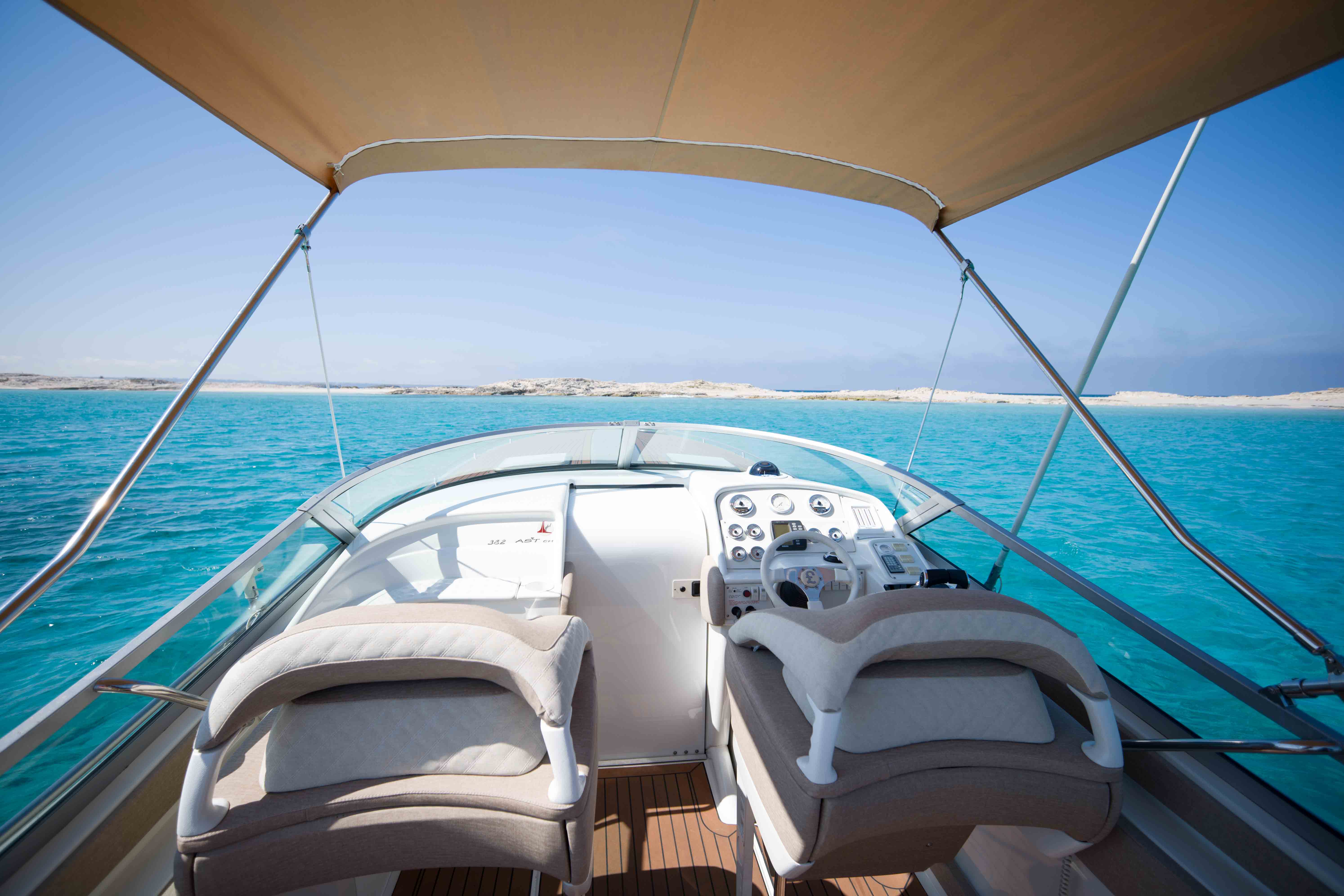 FORMULA FASTECH 38 FOLLOW ME - 38ft/12m Boat (Ibiza, Spain) | 2022 ...