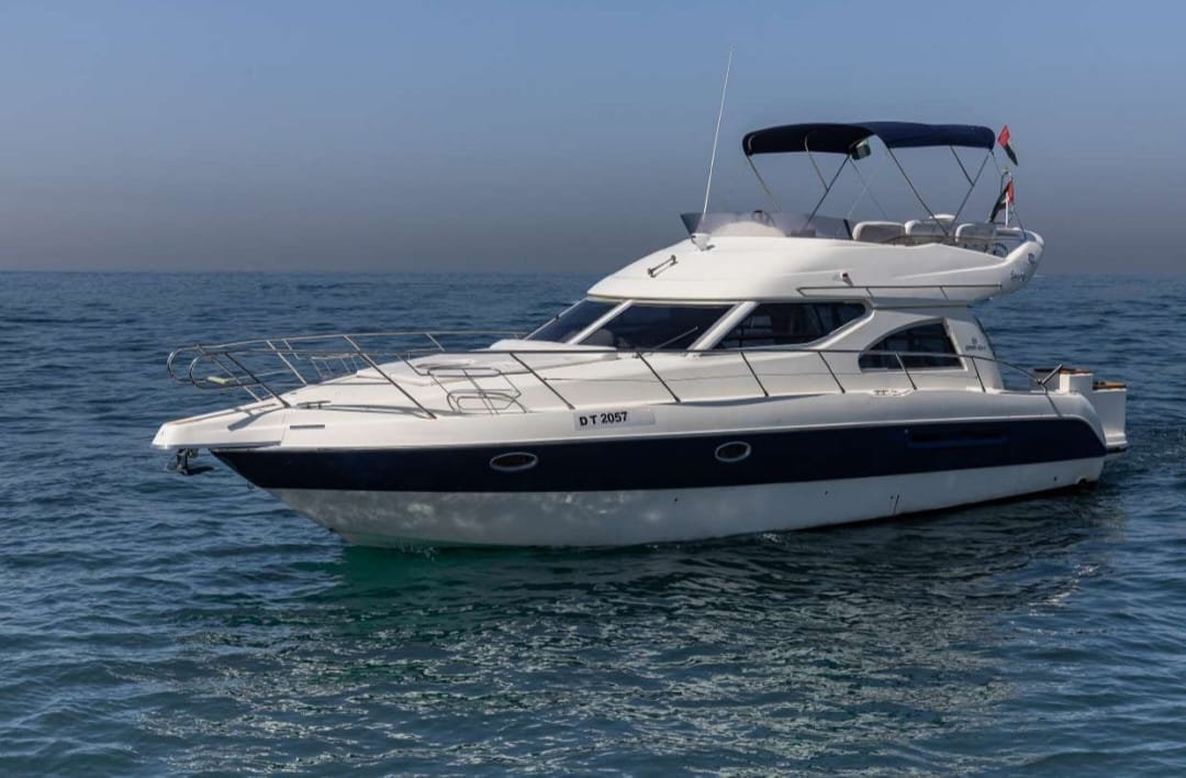45ft Cranchi - 45ft/14m Boat (Dubai) | 2022 Updated Prices, Reviews ...