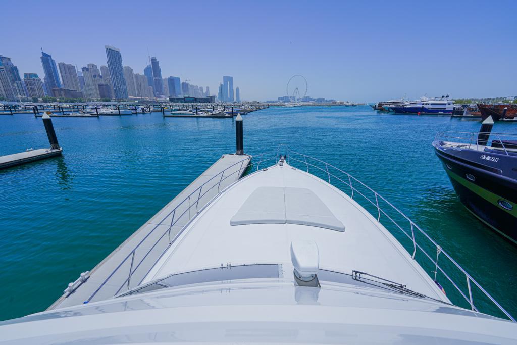80ft Pluto D3 - 80ft/24m Boat (Dubai) | 2022 Updated Prices, Reviews ...