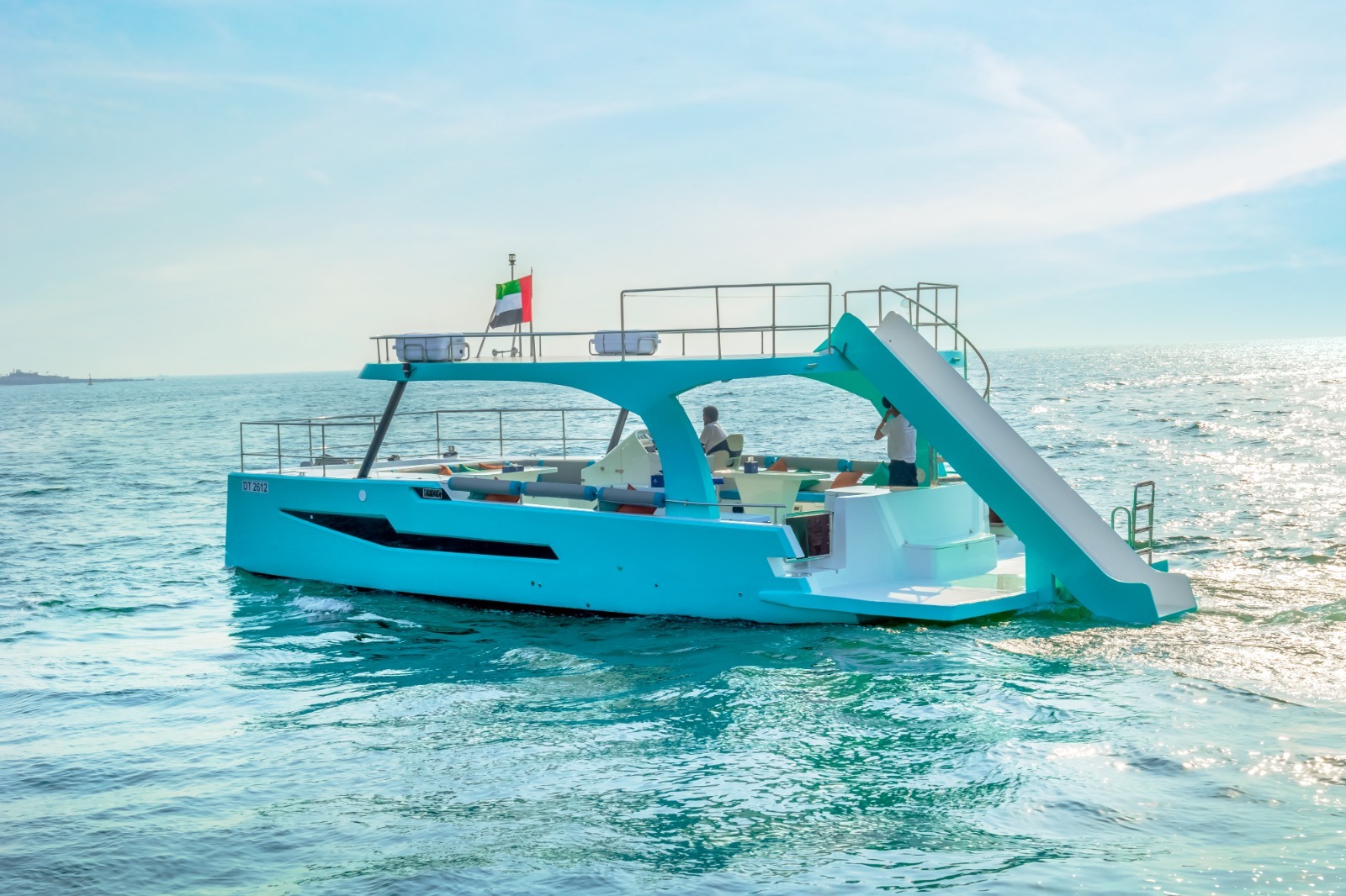 Jacuzzi Yacht with Slide - 40ft/12m Boat (Dubai) | 2023 Updated Prices ...