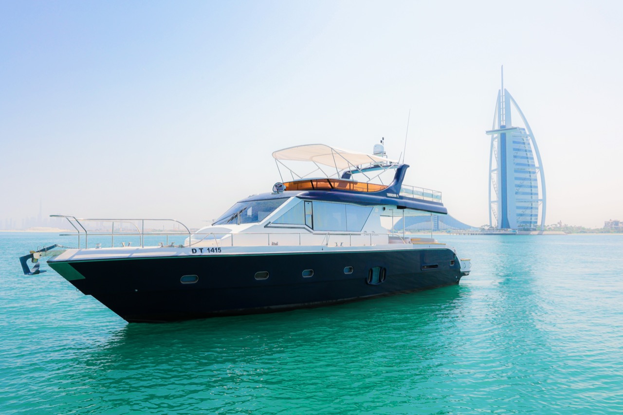 63ft Luxury Motor Yacht - 63ft/19m Boat (Dubai) | 2023 Updated Prices ...
