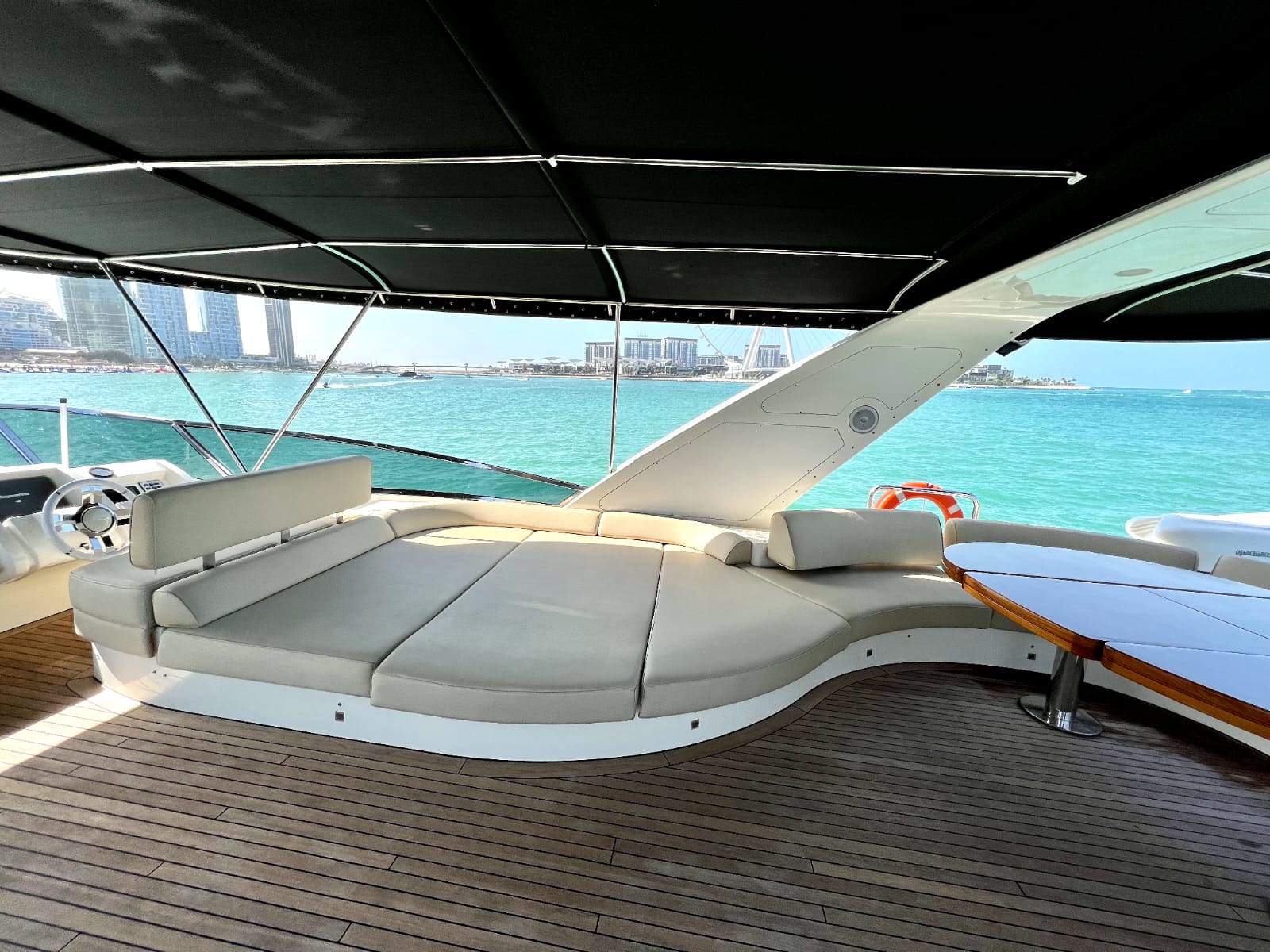 Azimut 75 Viktoria - 75ft/23m Boat (Dubai) | 2023 Updated Prices ...